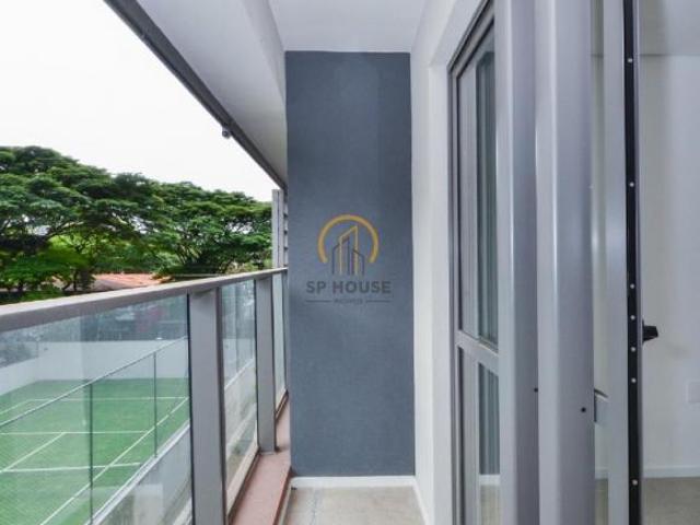VENDA STUDIO CAMPO BELO COM VARANDA E LAZER 24m2