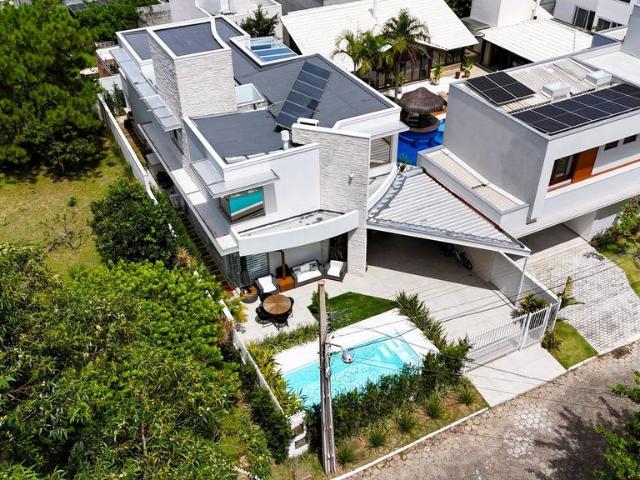 vendas Casa de alto padrão de 280 m2, Florianópolis, Santa Catarina