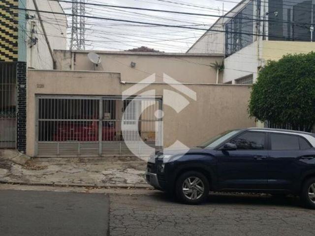 Vende 2 casa terreas em terreno plano no Mooca