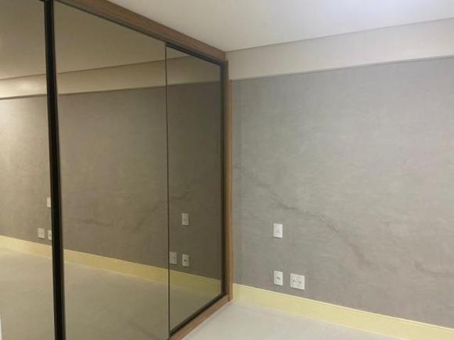 VENDE 2 QTOS 8 ANDAR ALTO PADRÃO COM ARMÁRIOS VISTA LIVRE SGCV PARK SUL