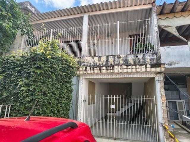 vende 3 casas no mesmo terreno