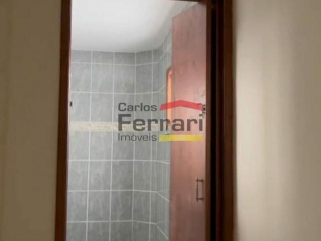 Vende Terreno de 2 casas, na av. Ataliba Leonel