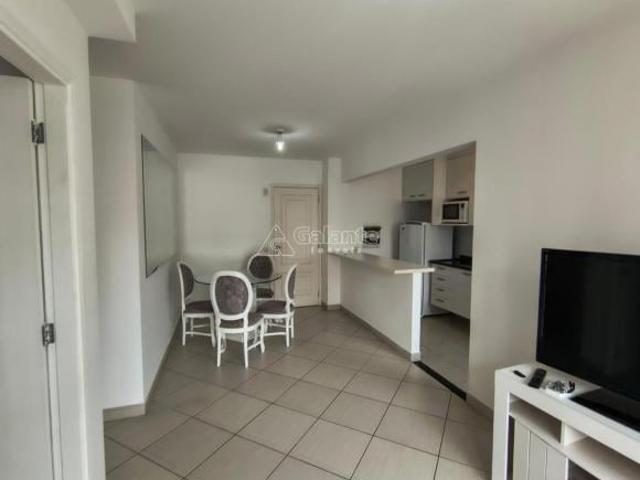 Vende apartamento 2 quartos mobiliado no Cambuí Campinas SP