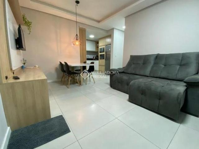 Vende Apartamento 2 quartos sendo 1 suite Bairro Cohab Cachoeirinha RS
