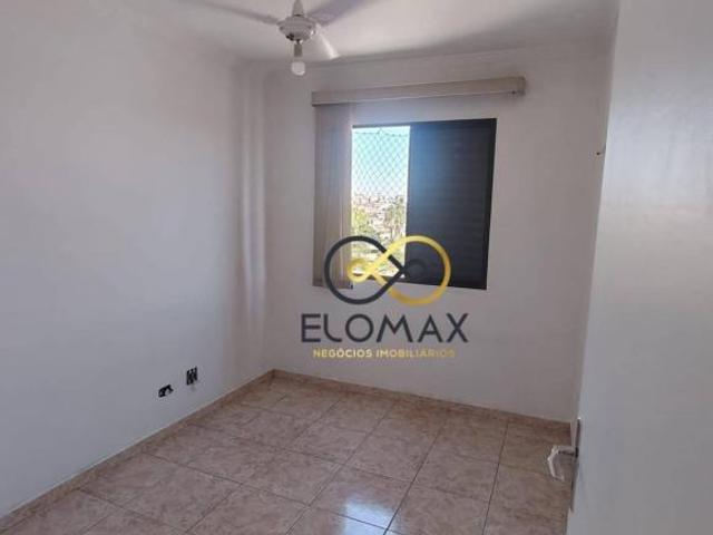Vende Apartamento 3 quartos, 1 banheiro, 2 vagas, Bairro Vila Amália, ZN SP