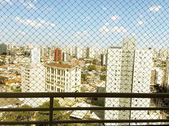 Vende apartamento Vila gumercindo SP