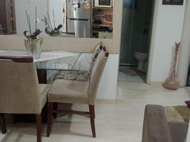 Vende apartamento com elevador de 2 quartos em Canoas Bairro Igara