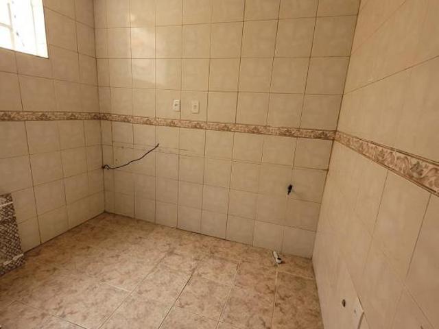 Vende apartamento de 2 dormitórios no Passo da Areia, condomínio ao lado do Conceição