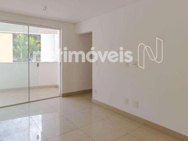 Vende apartamento de 3 quartos com suíte no Serrano em Belo Horizonte