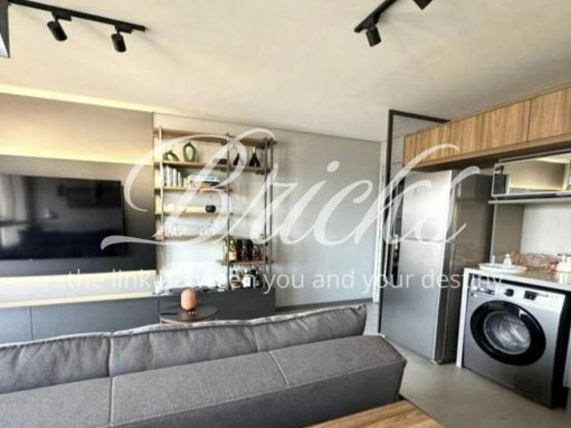 VENDE APARTAMENTO DE UM DORMITÓRIO 1 VAGA E MOBILIADO