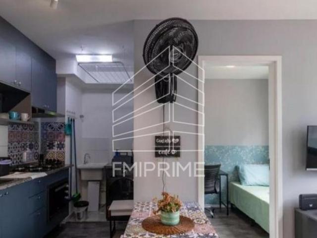 VENDE APARTAMENTO MOBILIADO BARRA FUNDA 34m² SALA COZINHA 2 QUARTOS SEM VAGA