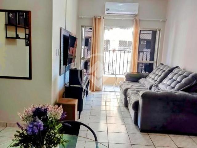 Vende apartamento na região central apartamento 2 quartos com 72 m2 valor R$ 300.000,00