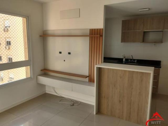 Vende apartamento semi mobiliado, 2 dormitórios, 60 m² Life Park Marechal Rond