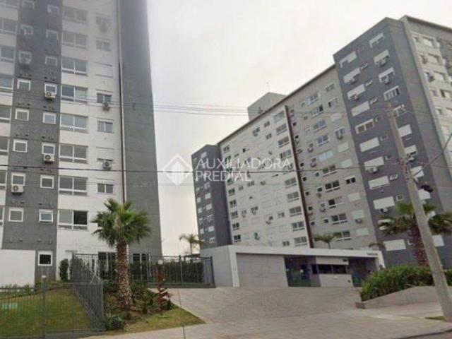 Vende apto com 02 quartos sendo 1 suíte Bairro J. Salso Porto Alegre