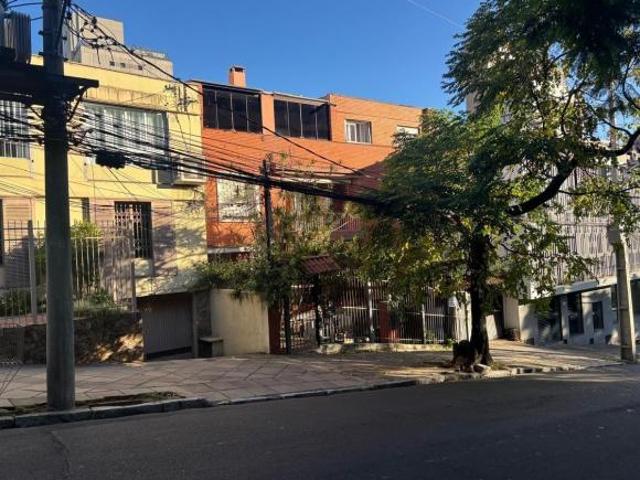 vende apto de dois quartos próximo ao parcão
