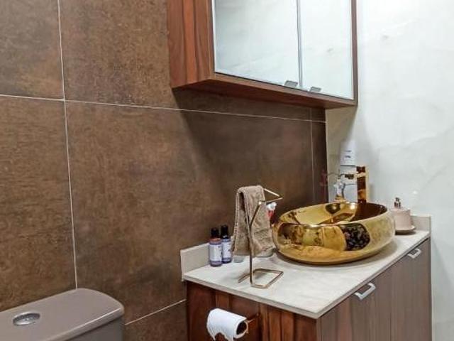 VENDE APTO TRIPLEX EM ALPHAVILLE ED. NOVARE