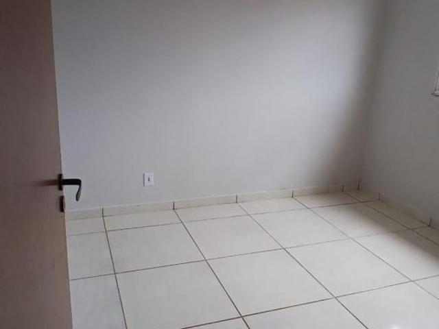 Vende apto 100% financiado incluso documentação com 2 qts Cidade Ocidental