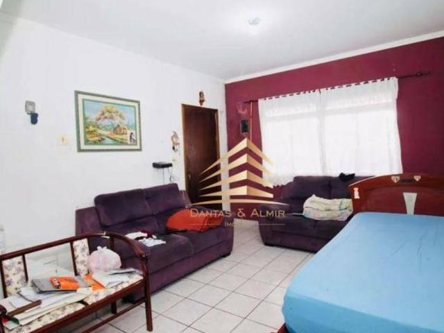 Vende Casa No Jardim Santa Clara, 175m², com 4 dormitórios, próximo do Bosque Maia