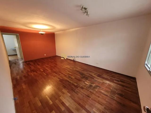 Vende, casa com 2 quartos, sala ampliada, quintal com piscina! Vista Verde