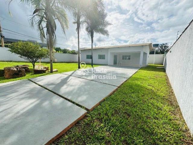VENDE CASA COM 3 QUARTOS 1 SUÍTE CONDOMÍNIO ESTÂNCIA QUINTAS DA ALVORADA LOTE 618M2 JARDIM BOTÂNICO