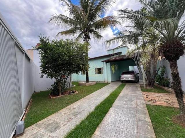 VENDE CASA CONDOMINIO 4 QUARTOS COLONIA AGRICOLA SAMAMBAIA