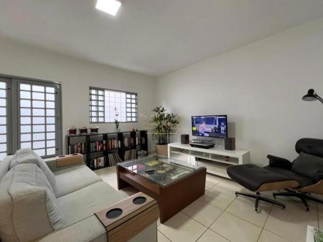VENDE CASA CONDOMINIO 4 QUARTOS COLONIA AGRICOLA SAMAMBAIA