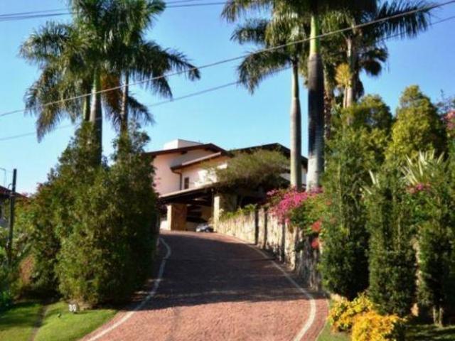 vende casa condominio fechado Valinhos 5 suítes
