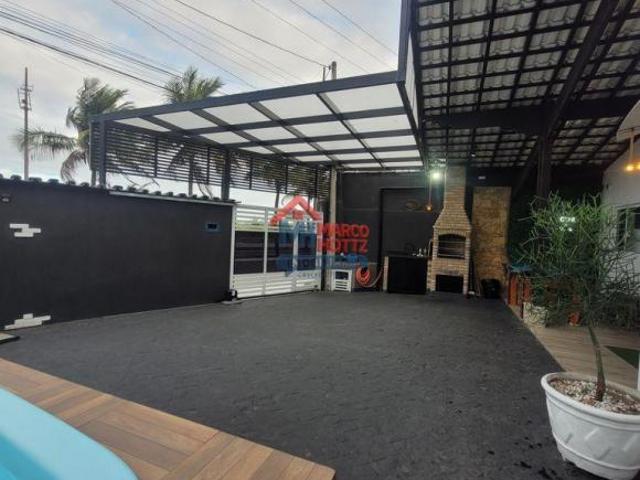 Vende Casa Geminada 3 dormitorios com suíte, Bairro: Imperador PG