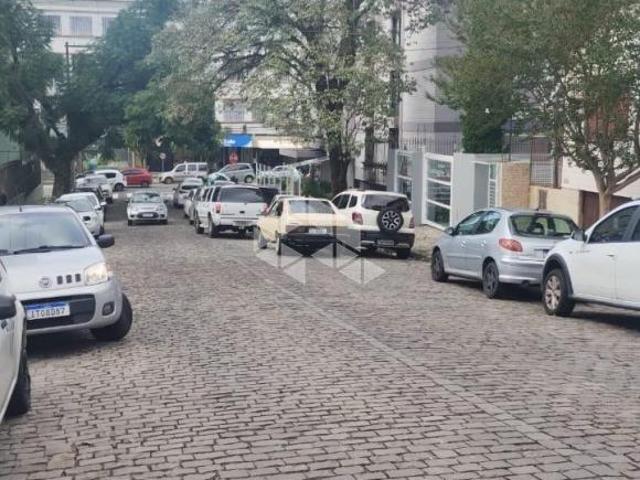 VENDE CASA SÃO PELEGRINO