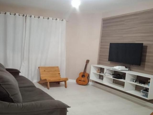 Vende Casa Sobrado / Galo Branco / 03 dormitórios 01 Suite/ 84m² / Galo Branco / São José dos Campos