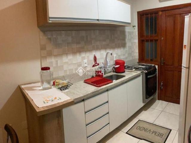 Vende Casa térrea 2 quartos Bairro São José Canoas