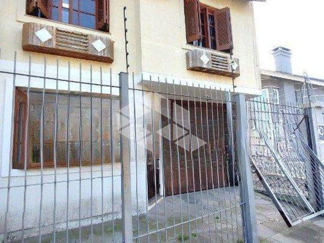 VENDE CASA 3 DORMITÓRIOS JD PLANALTO