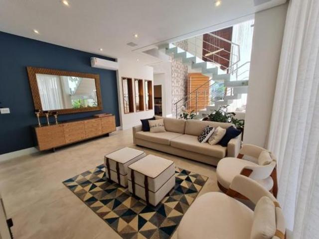 Vende casas em Riviera de São Lourenço, lindo sobrado mobiliado a venda em Riviera de São Lourenço