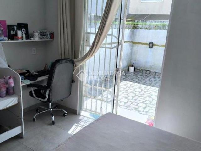 Vende Excelente Casa 2 quartos Bairro Jardim Algarve Alvorada