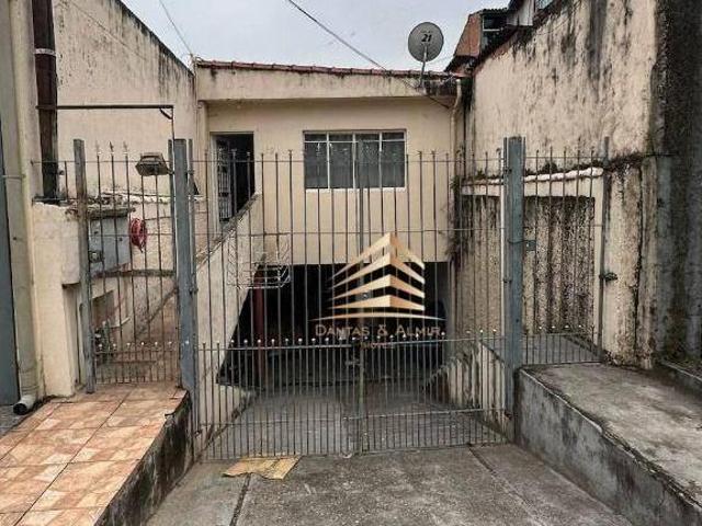 Vende excelente casa no Parque Continental