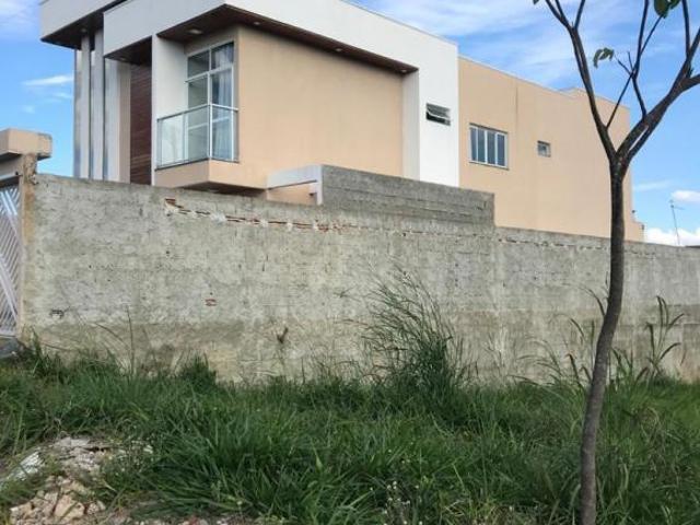Vende lote com 300 mt² Quadra 28 do Condomínio Villa Suíça C.Ocidental GO