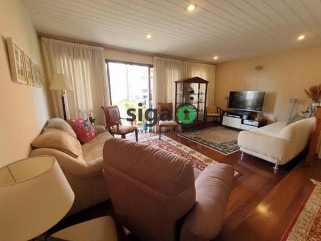 VENDE na Vila Suzana Região do Morumbi Apartamento com 3 dormitórios e 3 Vagas
