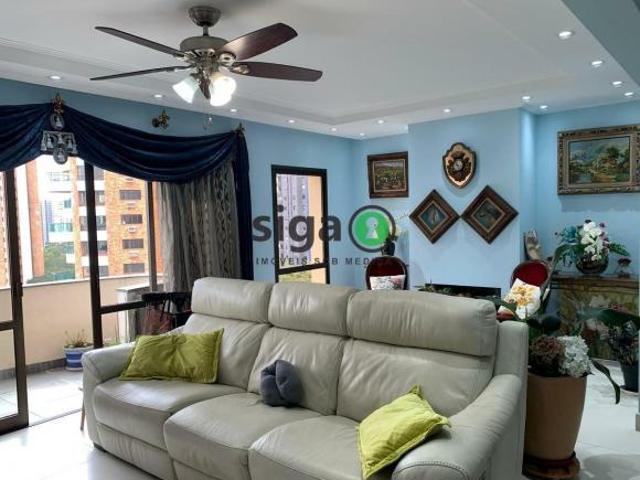 VENDE na Vila Suzana Região do Morumbi Apartamento com 3 quartos e 3 vagas