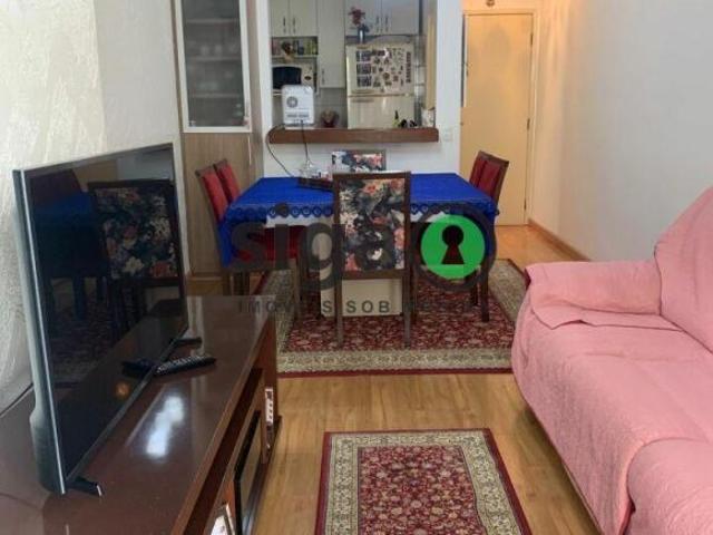 VENDE na Vila Suzana Região do Morumbi Apartamento com 3 quartos e 2 vagas
