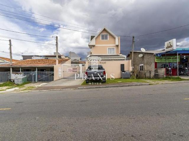 Vende ou aluga Sobrado Triplex em condomínio fecha