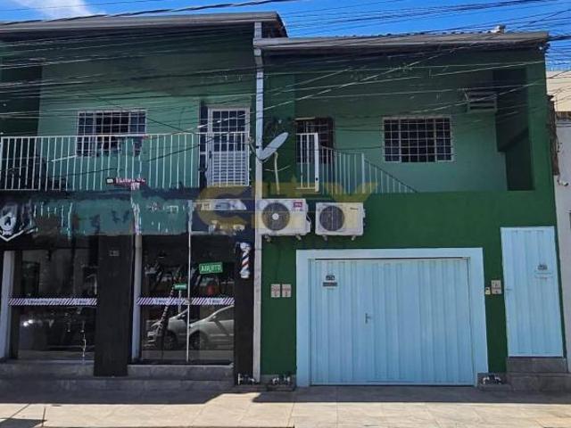 ´Vende Prédio Comercial CPA III sendo 3x1 Sala Com. + 2 casas