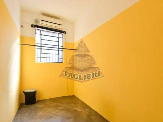 VENDE SE 03 CASAS INDEPENDENTES VILA NO IPIRANGA 660M2