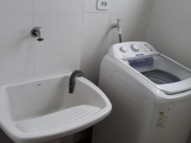 Vende se 1 dorm 44 m2 1vg no Campo Belo !