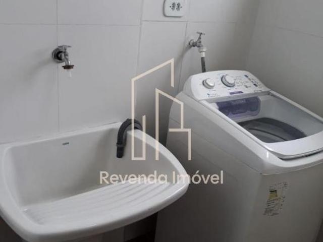 Vende se 1 dorm 44 m2 1vg no Campo Belo !