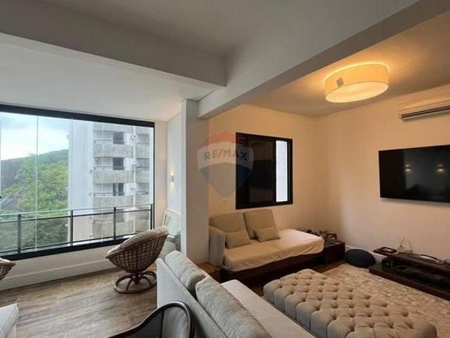 VENDE SE 2 DORMITÓRIOS REFORMADO