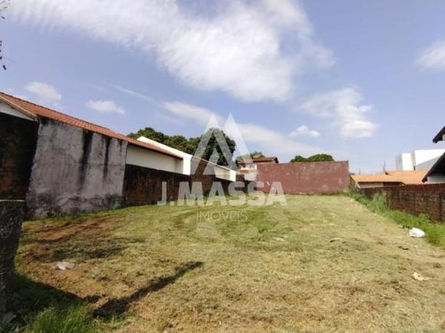 Vende se terreno na Zona 01
