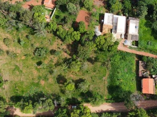 Vende se Terreno no bairro Mocambeiro em Matozinhos/MG