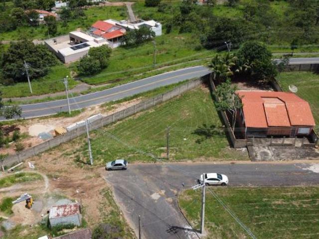 Vende se Terreno No Condominio Marina DiCaldas, Caldas Novas/GO