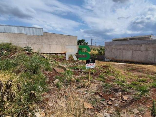 Vende se terreno no Heimtal zoneamento ZC3