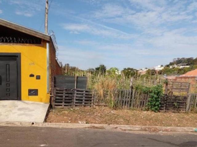 Vende se terreno no Jardim Dermínio